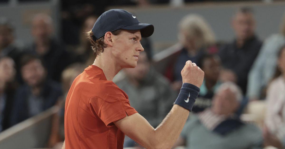 Tennis | Roland Garros Sinner vola agli ottavi