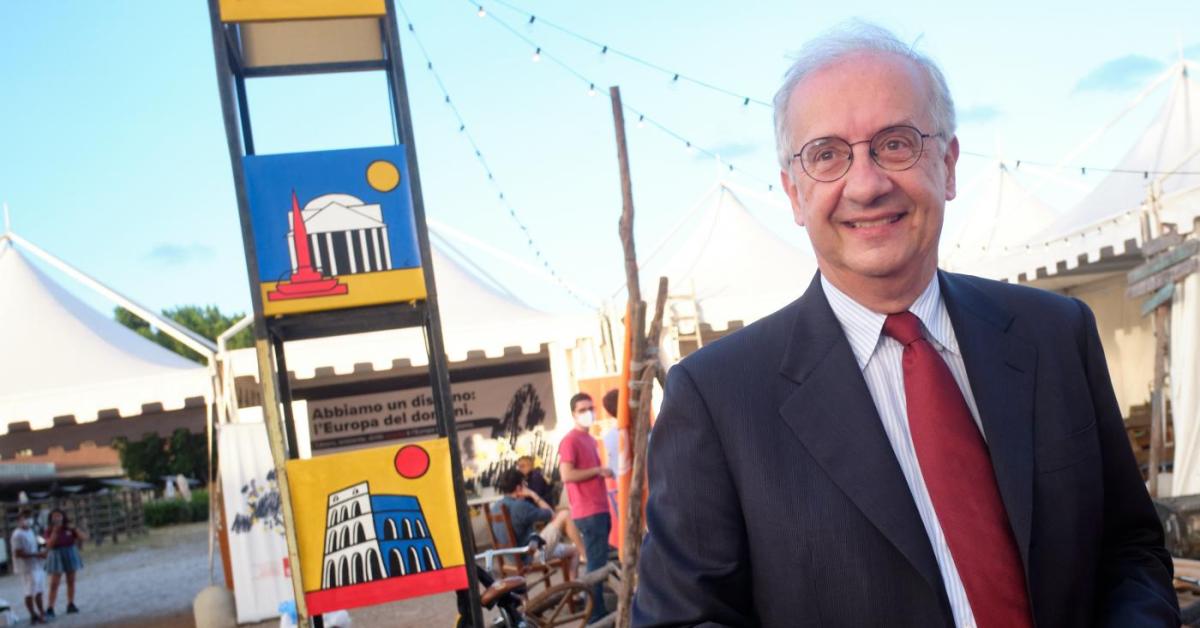 Walter Veltroni: libri e film, compagna, moglie e figli, carriera e ...