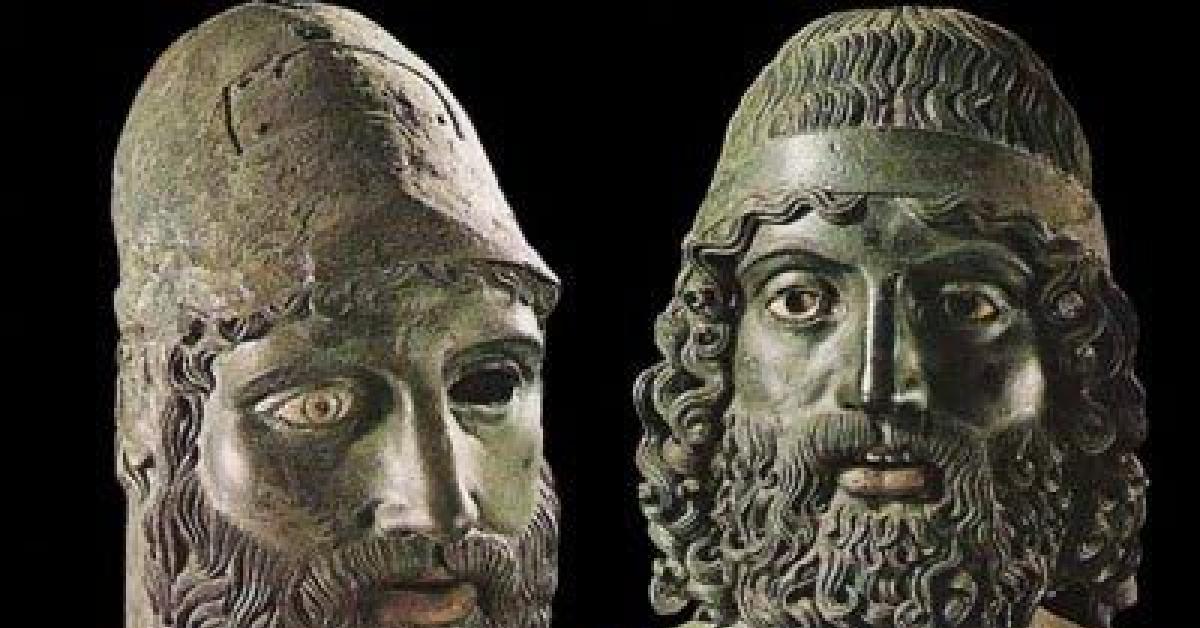 Bronzi di Riace, storia e nomi delle statue ritrovate cinquant'anni fa ...