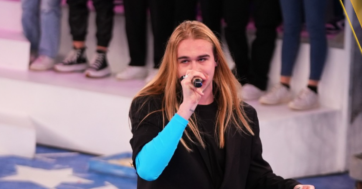 Aaron Cenere di Amici: fidanzata, età, nome vero, genitori, canzoni, di ...