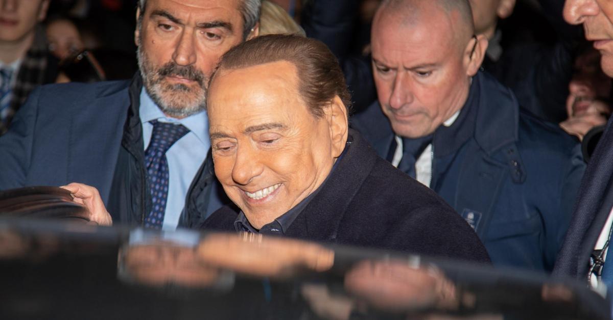 Bunga bunga: che cos'è, storia di Berlusconi, cosa succedeva e ...