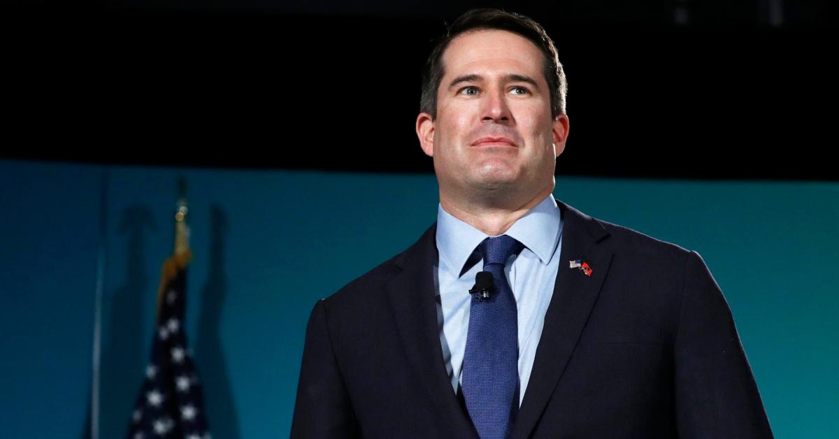 Taiwan, la “pazza idea” del democratico Usa Seth Moulton: “Bombe sulle ...