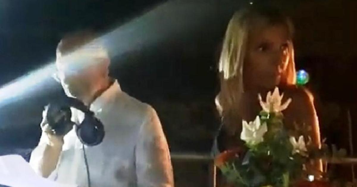 Massimo Segre e Cristina Seymandi, alla festa di matrimonio, lei fredda ...