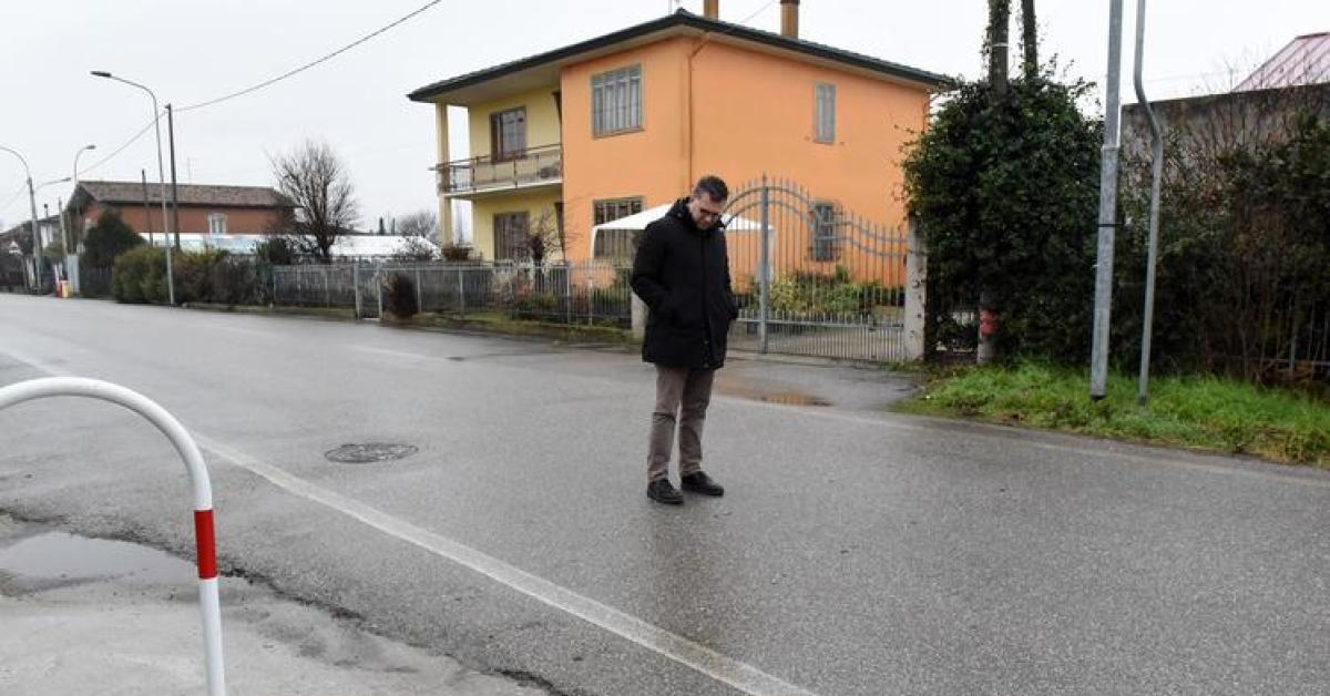 Verona, Dossoman dopo Fleximan, rimosso un dosso rallentatore in gomma, il web: "Cantiamo le ...