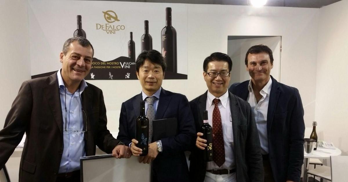 Nasce Vesuvio DOC, la nuova collezione di vini di eccellenza di De ...