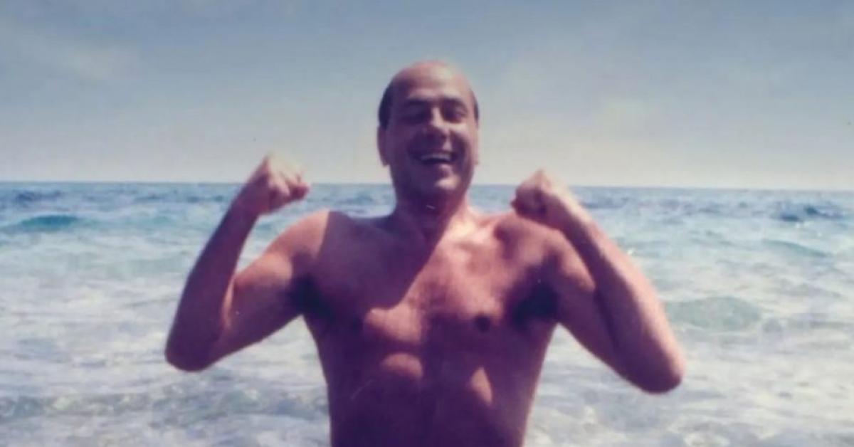 Il giovane Berlusconi, arriva la docuserie su Netflix tra immagini ...