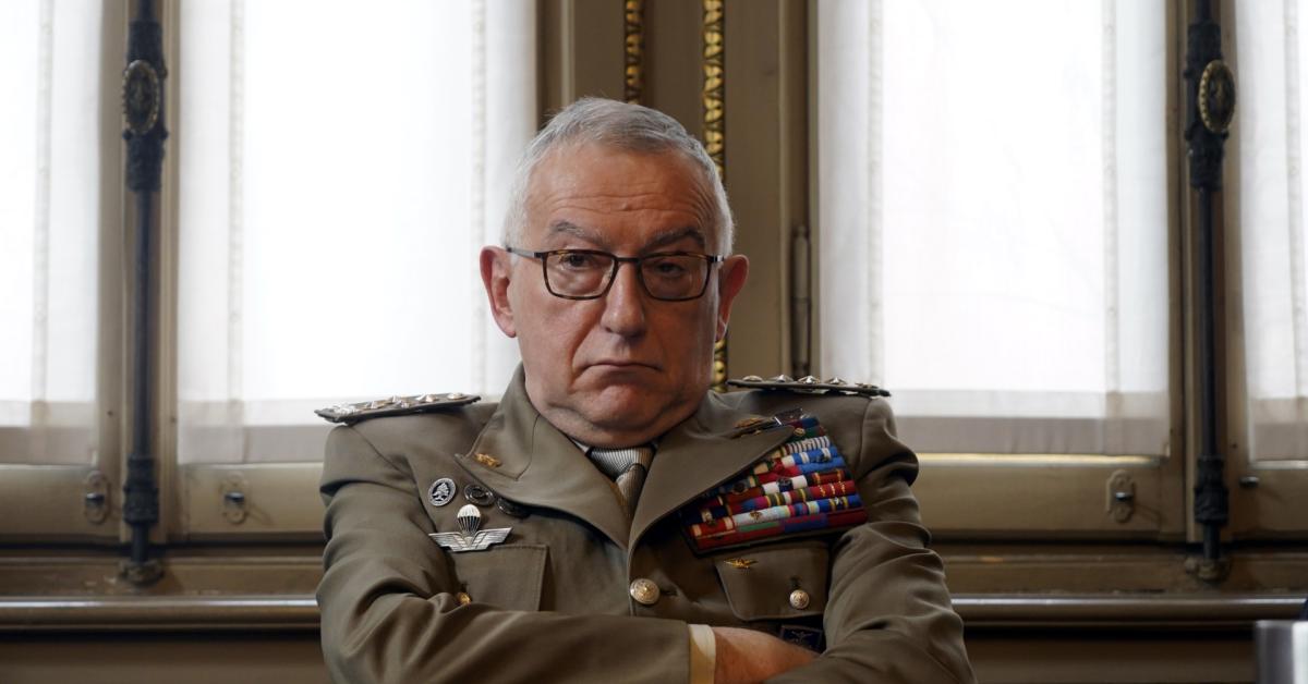 Claudio Graziano, il biglietto: "Dopo la morte di mia moglie Marisa ho perso la strada ...