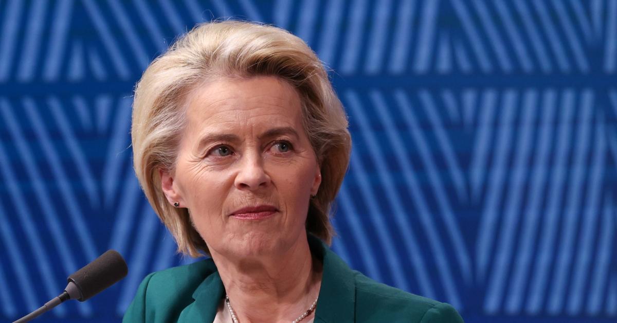 Rearm Europe, la von der Leyen lancia il piano di guerra. No, la UE non ...