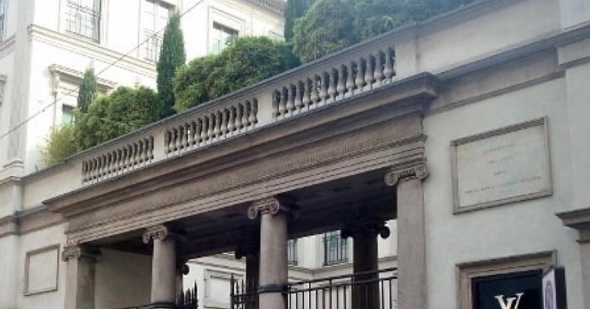 Louis Vuitton apre in via Montenapoleone a Milano il suo primo ...