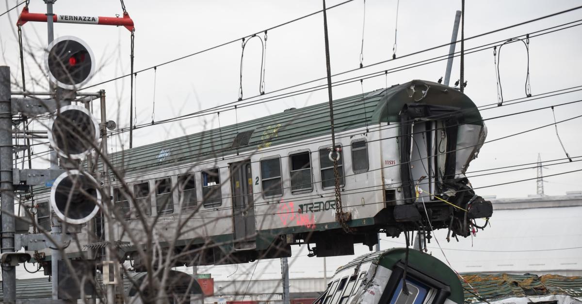 Incidente ferroviario di Pioltello, RFI assolta con 7 dirigenti tra cui ...