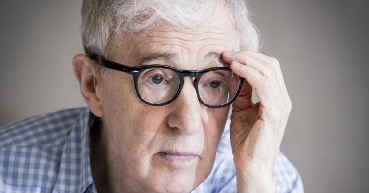 Woody Allen, all'età di 90 anni pubblica il suo primo romanzo dal ...