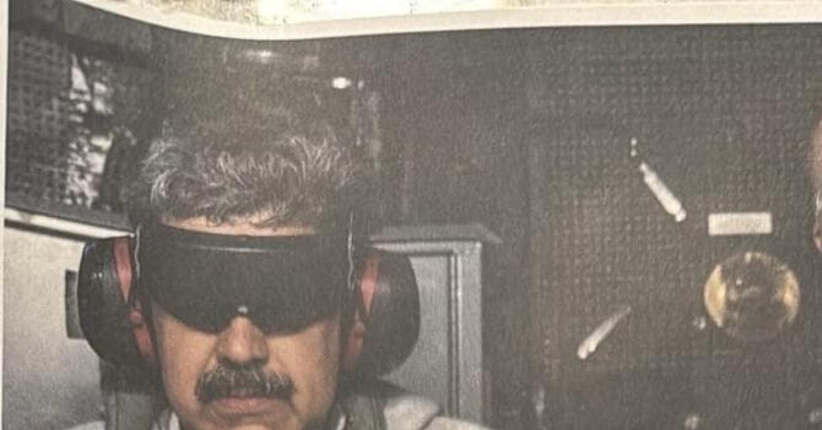 Trump pubblica la foto di Maduro bendato e rapito: inaugurata la ...