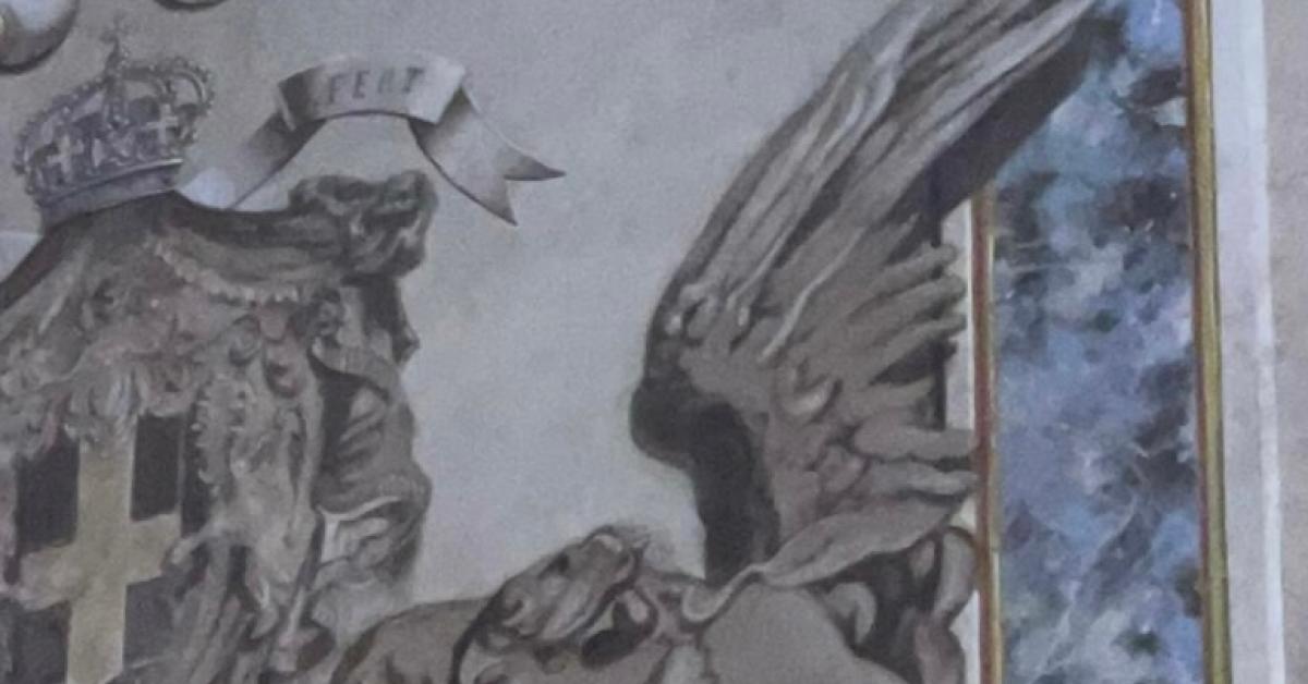 Roma, spunta il volto della Premier Giorgia Meloni sopra il busto ...