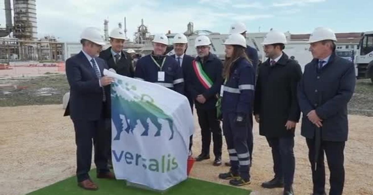 Versalis, entro 2024 operativo impianto riciclo chimico plastiche - Il ...