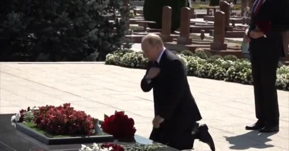 Vladimir Putin ha visitato per la prima volta la scuola di Beslan - Il ...