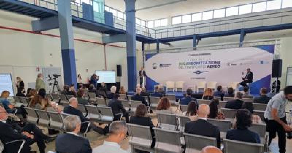 Trasporto aereo, Giovannini: ‘Piano in due tempi per decarbonizzazione’ - Il Giornale d'Italia