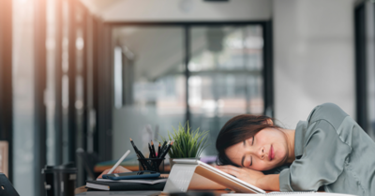 'Inemuri', il pisolino al lavoro che migliora le prestazioni e fa bene ...