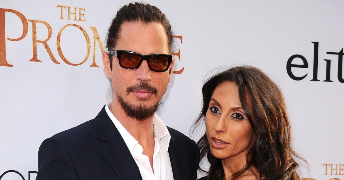 Roma, rapinata vedova di Chris Cornell: pugno nello stomaco, poi via con Rolex da 50mila euro ...