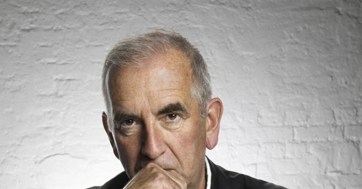 Libri, Robert Harris: "Racconto il Regno Unito nel 'Precipizio' per una ...