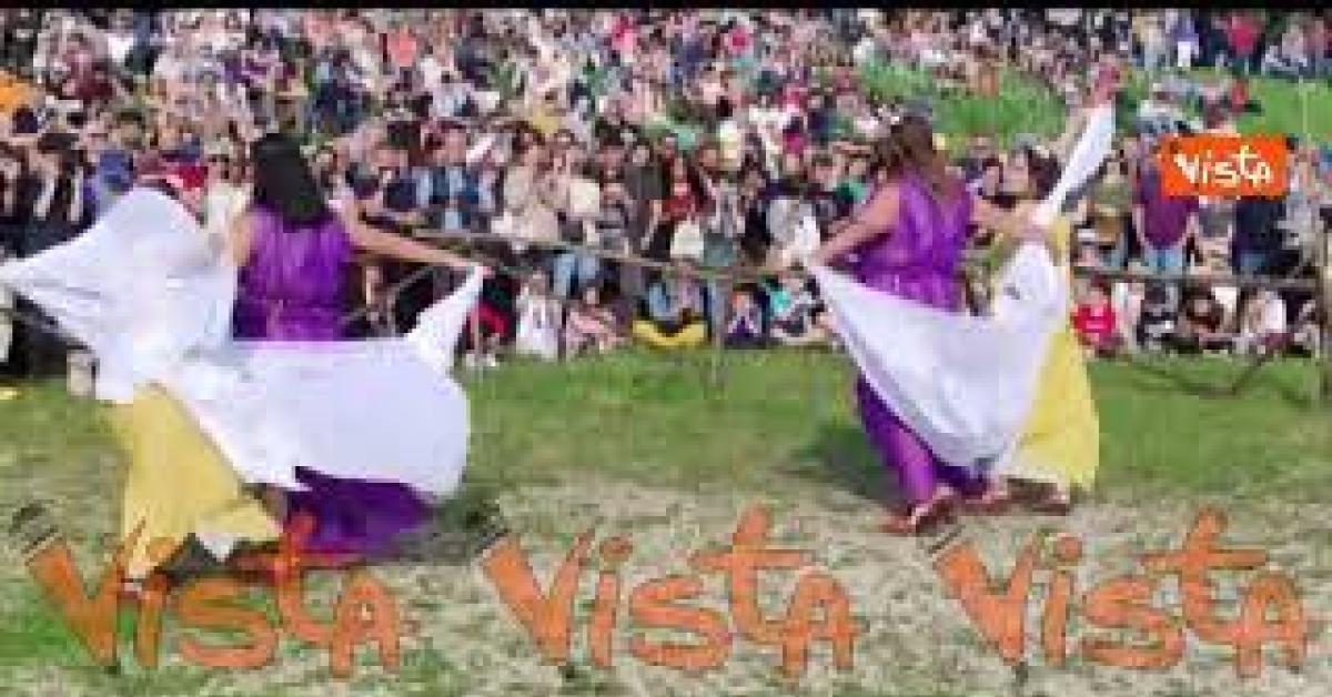 Circo Massimo, la danza delle vestali per la celebrazione del Natale di ...