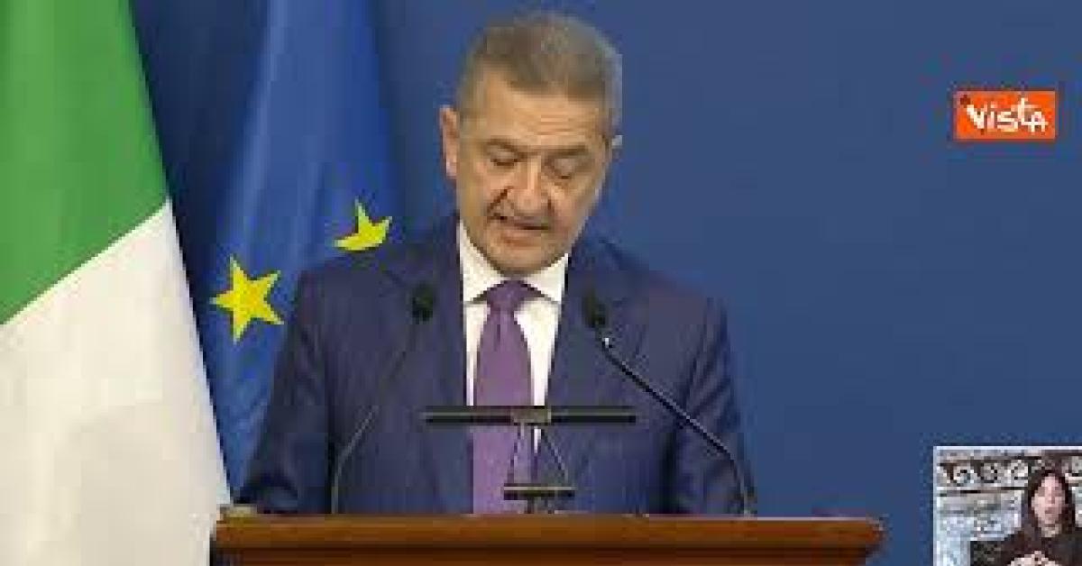 Mario Draghi alle considerazioni finali della Banca d'Italia - Il ...