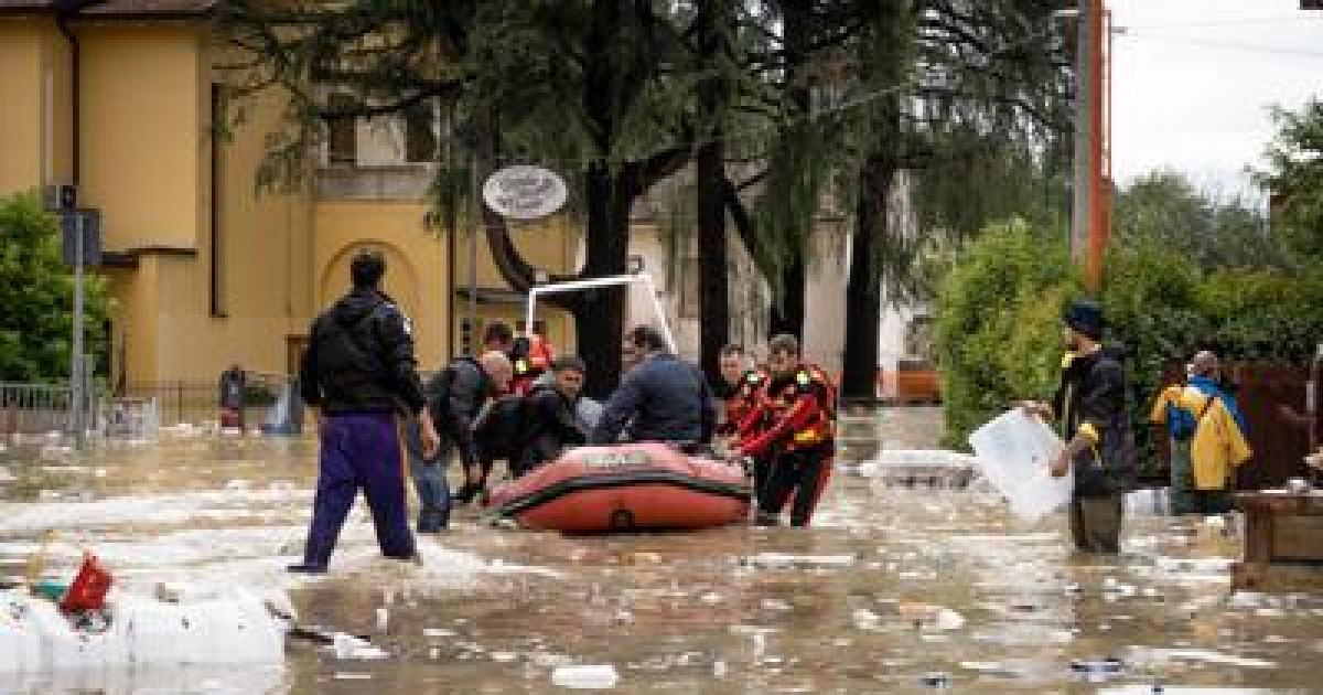 Alluvione Emilia Romagna, "rischio sanitario elevato: evacuare i ...