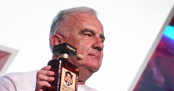 M5s, l'ironia (legittima) di Gene Gnocchi: "Grillo tornato al varietà ...