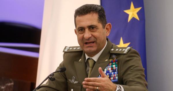 Vaccini, dal primo aprile il generale Petroni sostituisce il ...