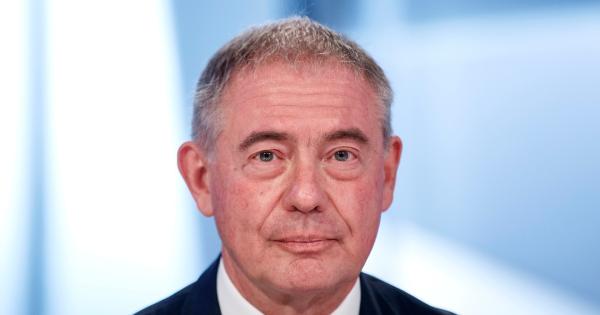 Adolfo Urso, chi è il possibile Ministro della Difesa nel governo ...