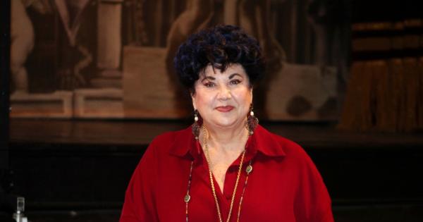 Marisa Laurito, chi è: età, figli, marito, vita privata e teatro - Il ...