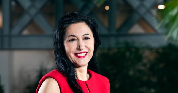 Intervista alla CEOforLIFE Simona Alberini, Country Holding Officer and ...