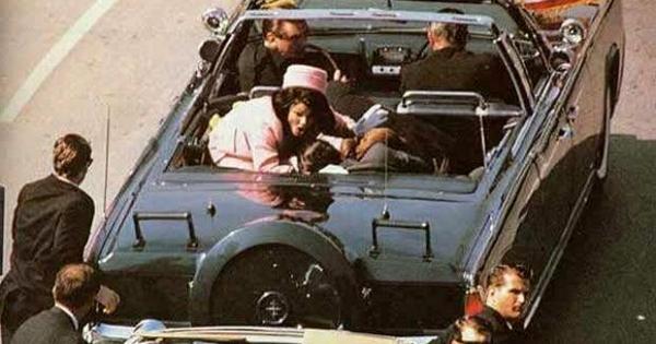 Assassinio John Fitzgerald Kennedy, il 22 novembre 1963 la morte del ...