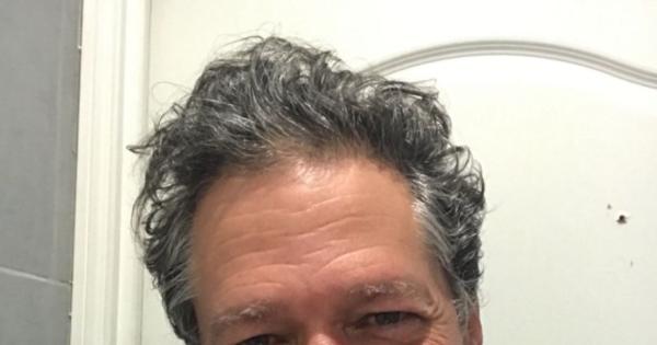 Addio a David Gail, morto a 58 anni l'ex stella di Beverly Hills 90210 ...