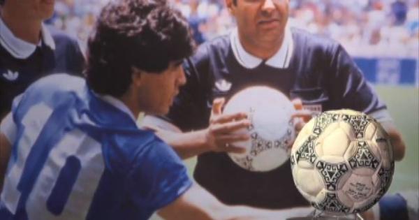 All'asta il pallone con cui Maradona segnò la "Mano di Dio" - Il Giornale d'Italia