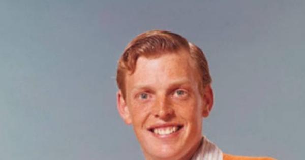 Gavan O'Herlihy morto a 70 anni: era Chuck Cunningham di Happy Days ...