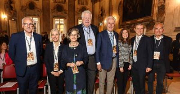 Farmaceutica, Aleotti (Menarini): "Patrimonio che Italia non può ...