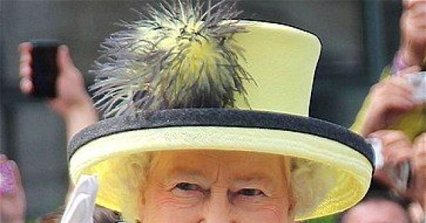 Meghan Markle, il piano della regina Elisabetta per salvarla e farla ...