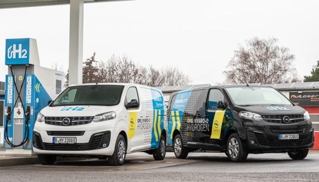 Opel consegna due Vivaro-e Hydrogen a H2 Mobility Germany - Il Giornale ...