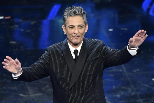 Chi è Rosario Fiorello, malattia, moglie e figli: tutto sullo showman ...