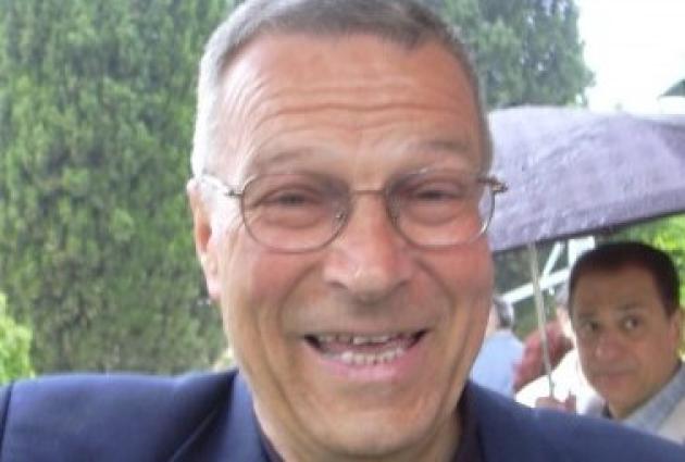 Addio a Mario de Renzis, morto a 82 anni il fotoreporter. Lavorò per il ...