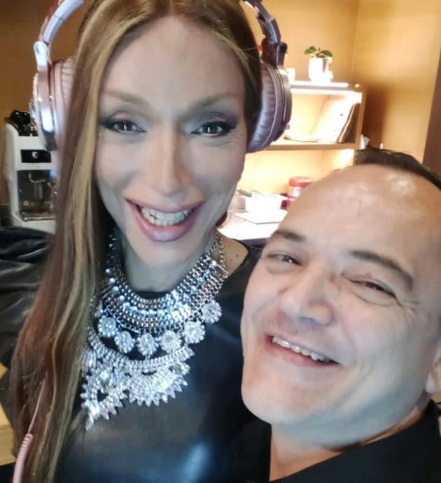 Cori Amenta, la dj e artista infiamma il Salone del Mobile - Il ...