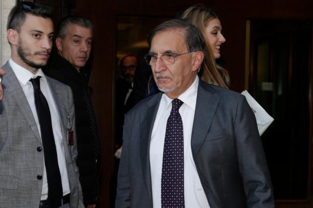 La Russa: "Chi imbrattò il Senato vada a spalare il fango in Emilia ...