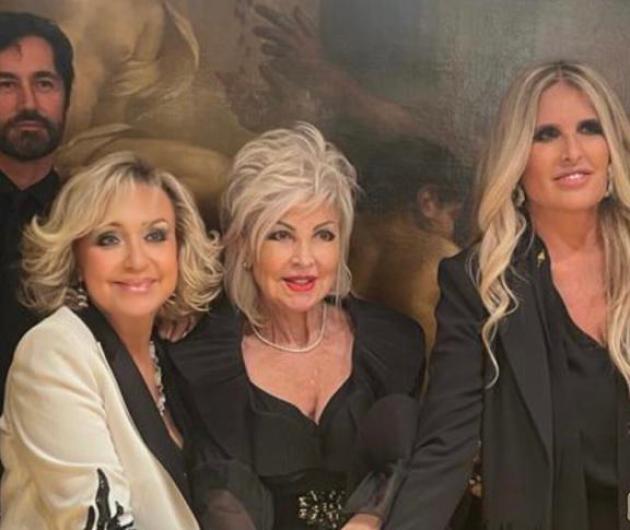 Daniela Iavarone, presidente degli Amici della Lirica, ha organizzato ...