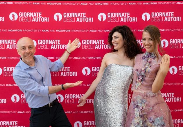 Taxi Monamour di Ciro De Caro si aggiudica il “Premio del Pubblico Giornate degli Autori” . - Il ...